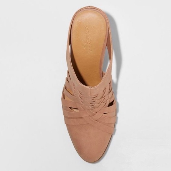 Universal Thread | Shoes | Universal Thread Huarache Blush Heeled Mules ...